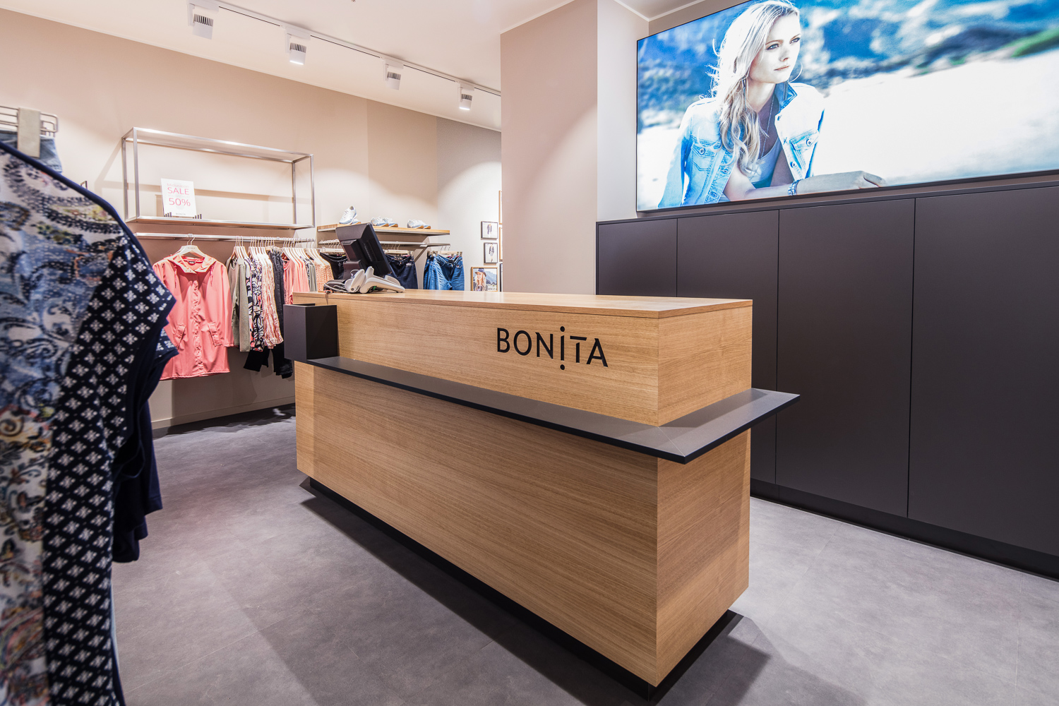 Ladenbau Hoffmann Interioer Fotografie - Torsten Halm - Architekturfotograf